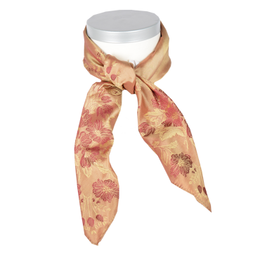 Silkeskjerf - designet for å passe din bunad eller festdrakt - Gullsmed ...